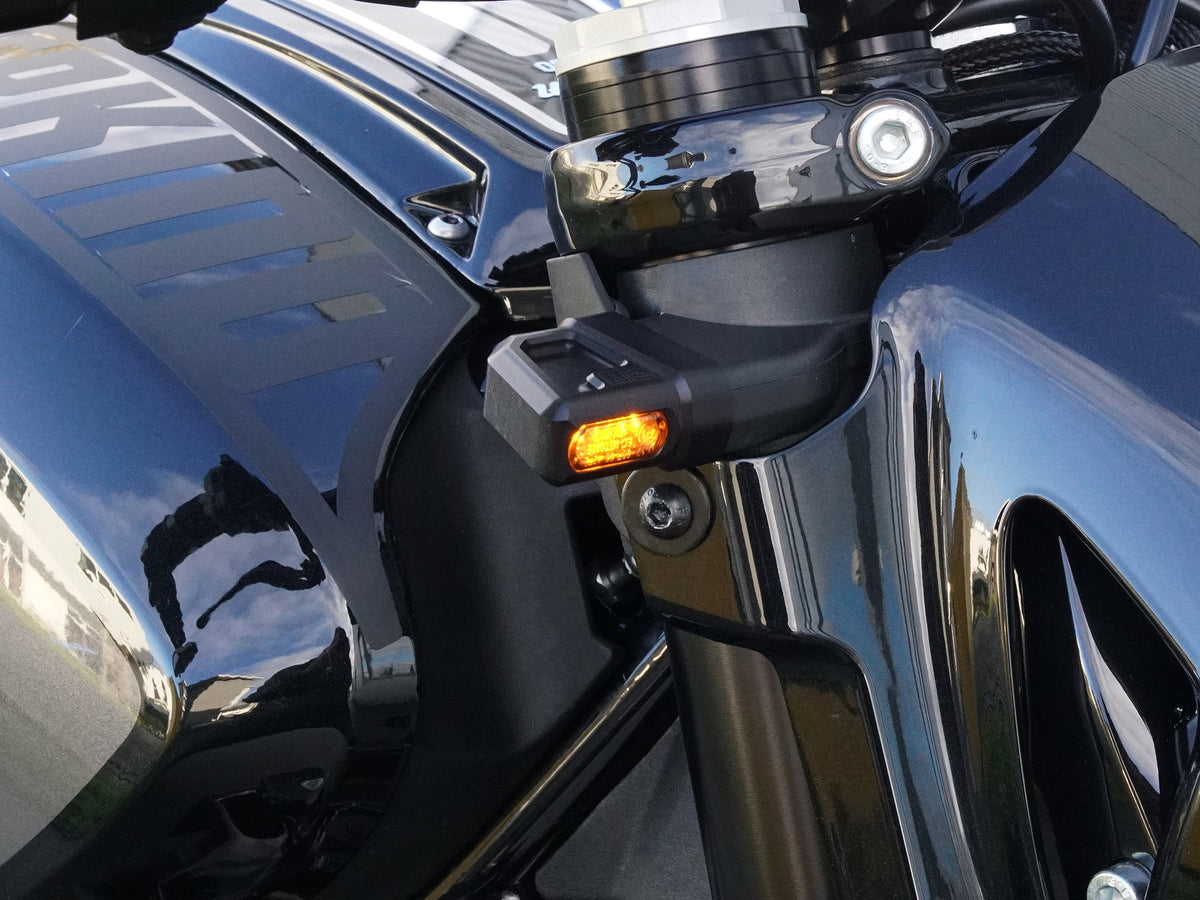 Indian Chief LED front turn signal INC1U – Bros Custom Parts